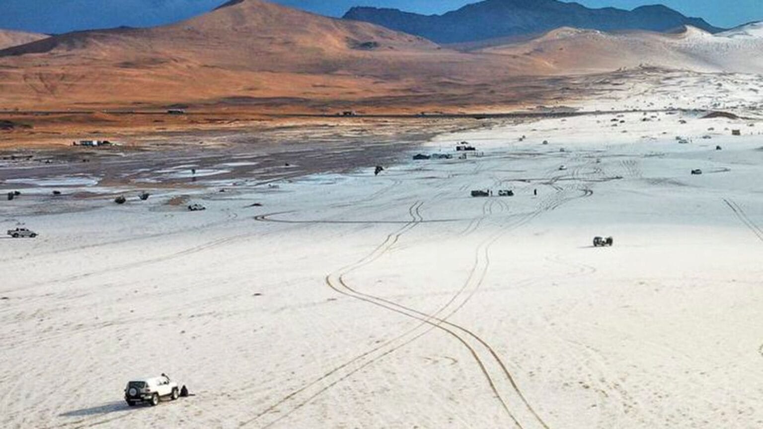 Saudi Arabia Turns White: Historic Snowfall Blankets Tabuk And Hail ...